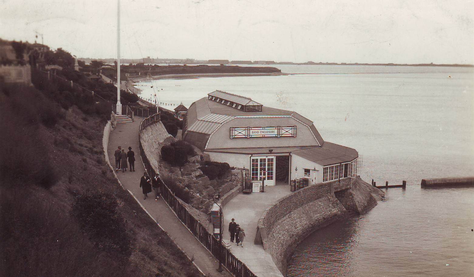 Dovercourt Bay | Harwich & Dovercourt | History, Facts & Photos of Harwich