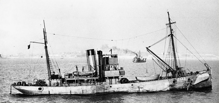 Trawlers – World War 2 | Harwich & Dovercourt | History, Facts & Photos ...